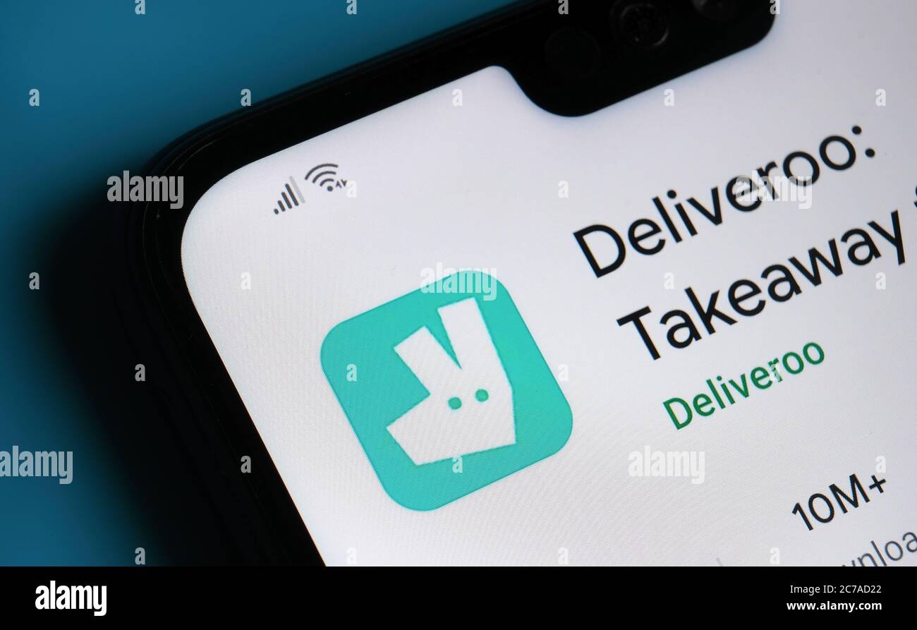 Deliveroo app hi-res stock photography and images - Alamy