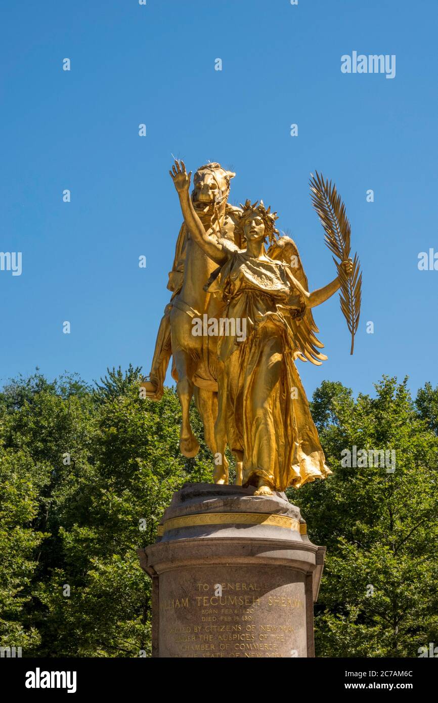 General Sherman Statue, Grand Army Plaza, NYC Stock Photo - Alamy