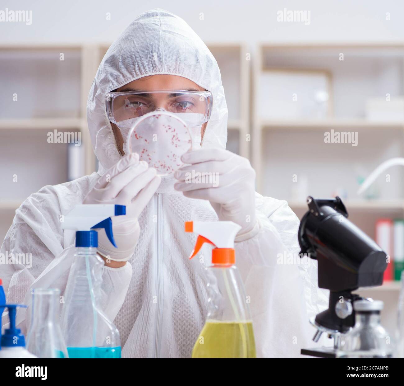 The chemist testing chemical substances in lab Stock Photo - Alamy