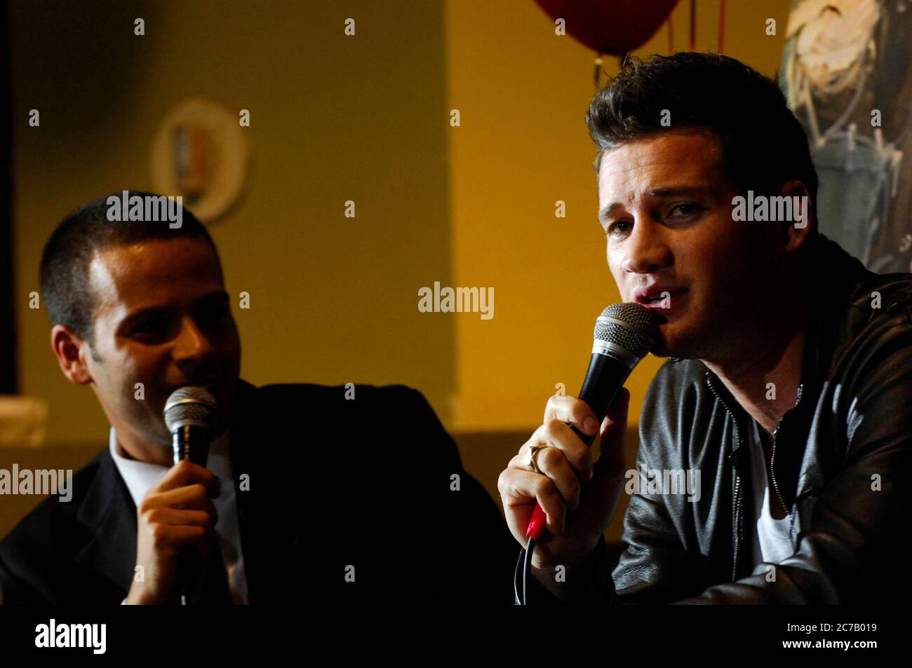 (L-R) Actor/Comedian Stu Stone and Australian singer/DJ Kaz James at ...