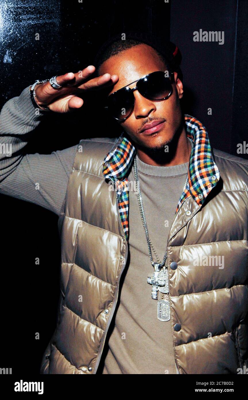 Rapper Clifford Harris Jr. aka T.I. backstage portrait at a myspace ...