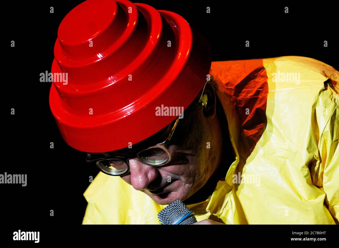 Mark Mothersbaugh of Devo performing at the 2008 San Diego Street Scene ...