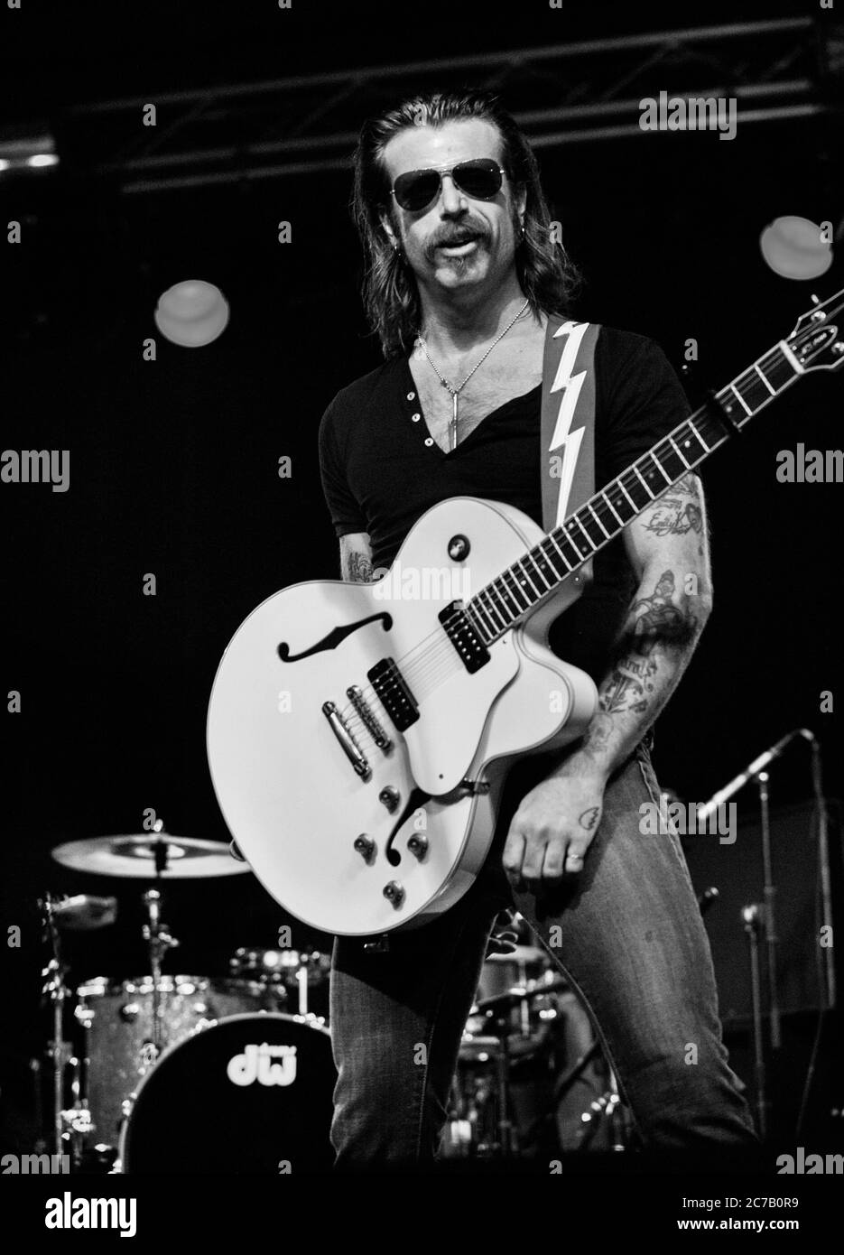 Jesse Hughes of Eagles of Death Metal performing at the 2008 San Diego ...