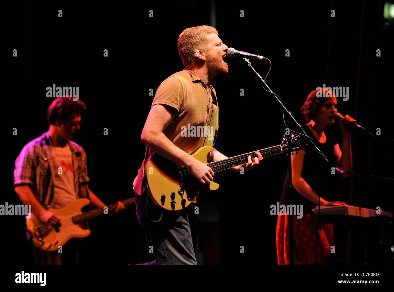 Carl Newman of the New Pornographers performing at the 2008 San Diego ...