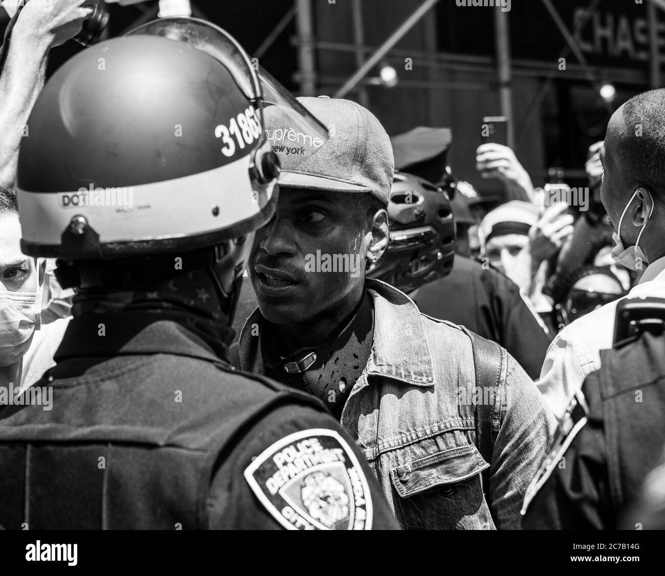 Black lives matter march, new york Black and White Stock Photos ...