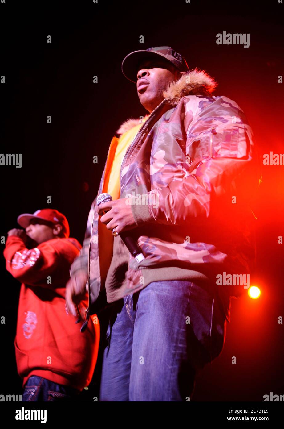 Rapper Busta Rhymes performs at the 2008 Power 106 Cali Christmas at ...