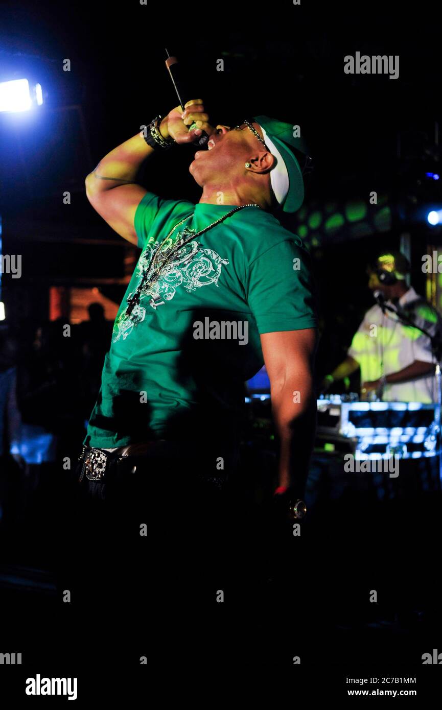 Rap Star LL Cool J performing at the Hennessy artistry at Kress in Los ...
