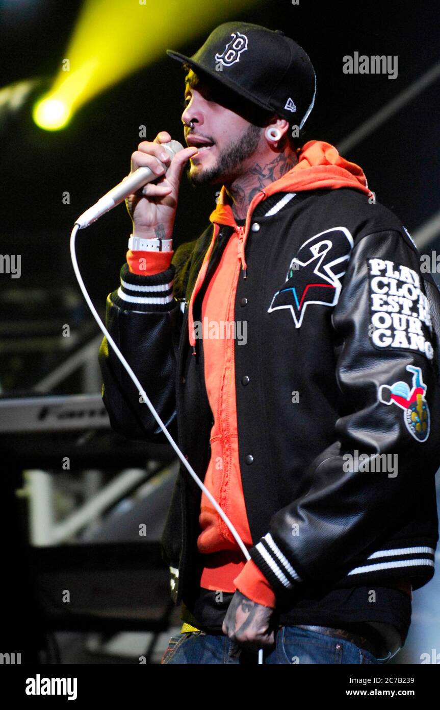 Rapper Travis McCoy of Gym Class Heroes perfoms at the Gibson ...