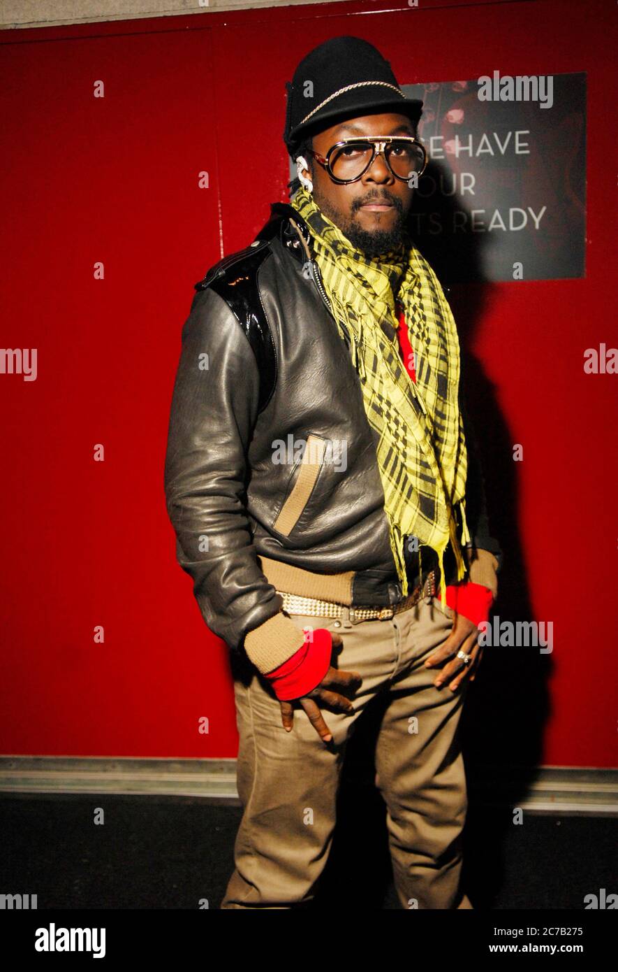 Exclusive backstage portrait of will.i.am of Black Eyed Peas at the ...