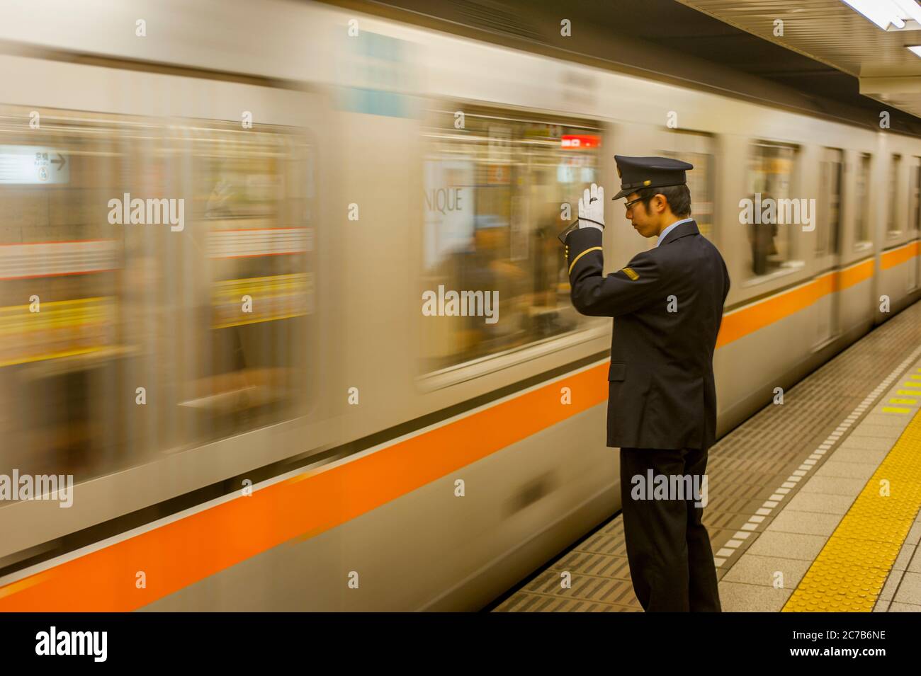 Station master on platform hi-res stock photography and images - Alamy