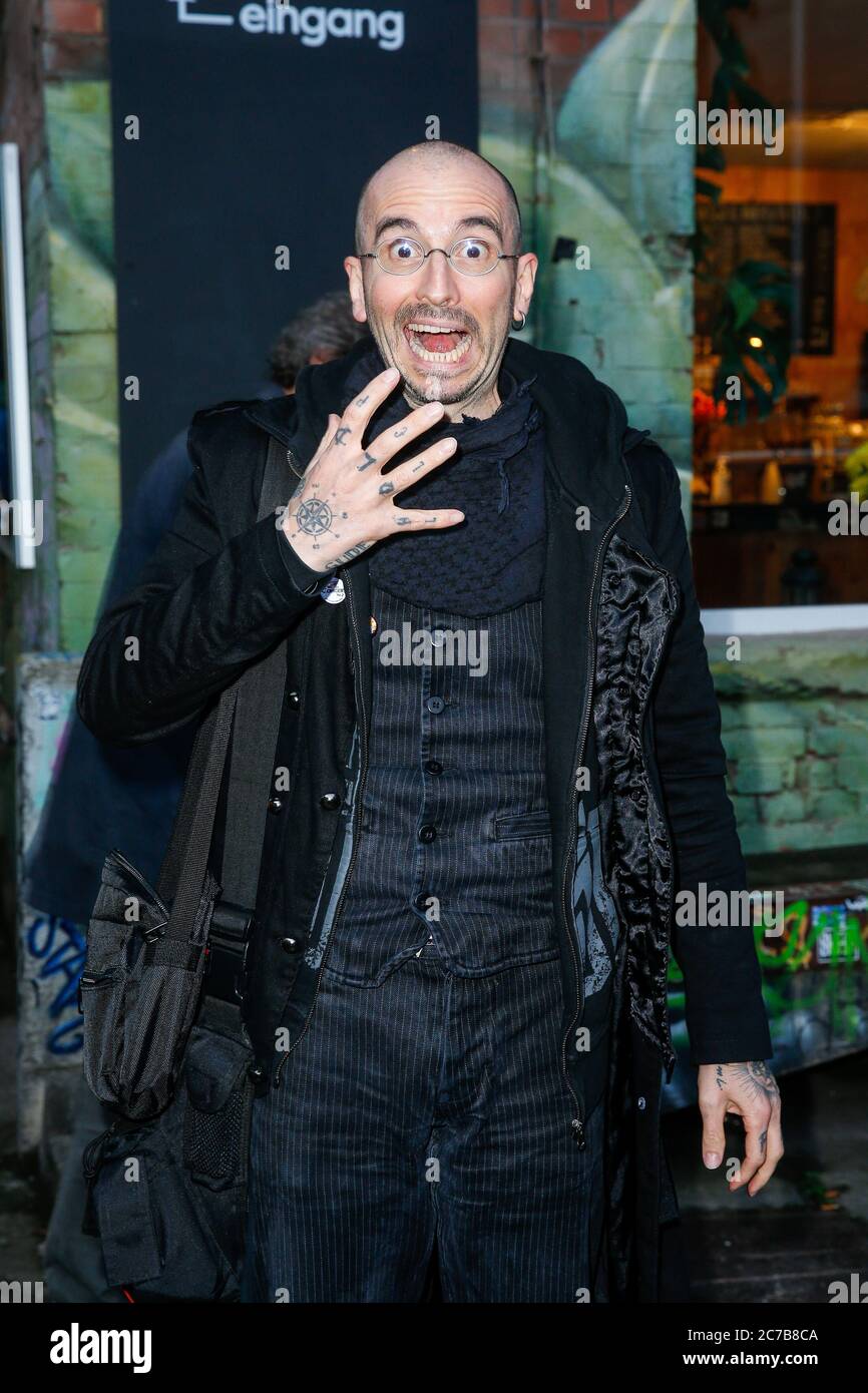 Dr mark benecke hi-res stock photography and images - Alamy