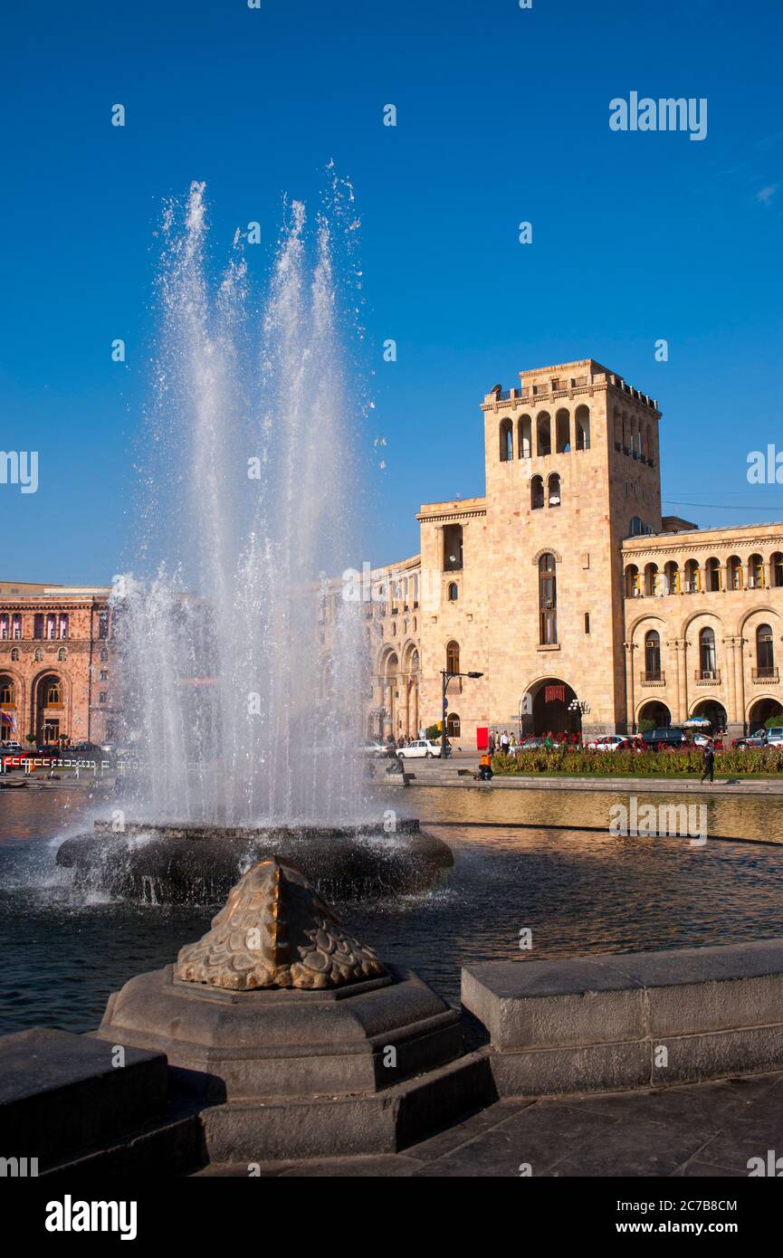 Republic square in yerevan hi-res stock photography and images - Alamy