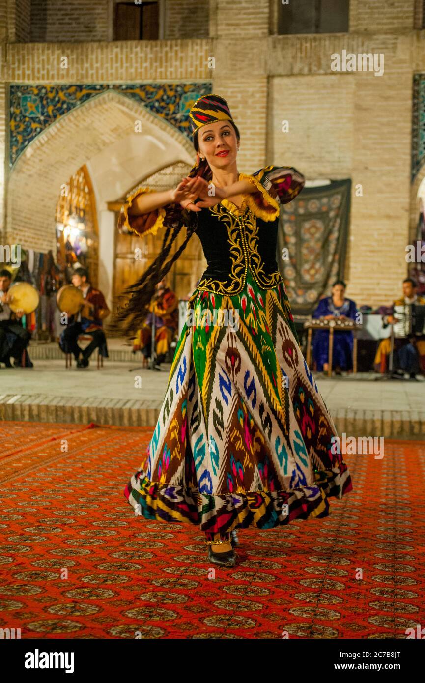 A performance of traditional Uzbek dances at the Nodir Devon Begi ...