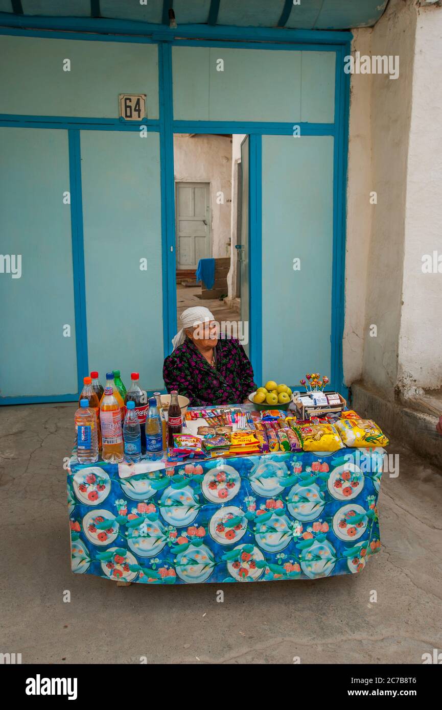 Uzbek candy hi-res stock photography and images - Alamy