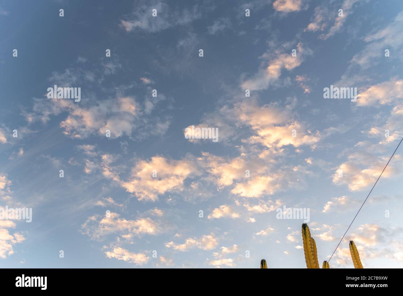 Scattering of high clouds hi-res stock photography and images - Alamy