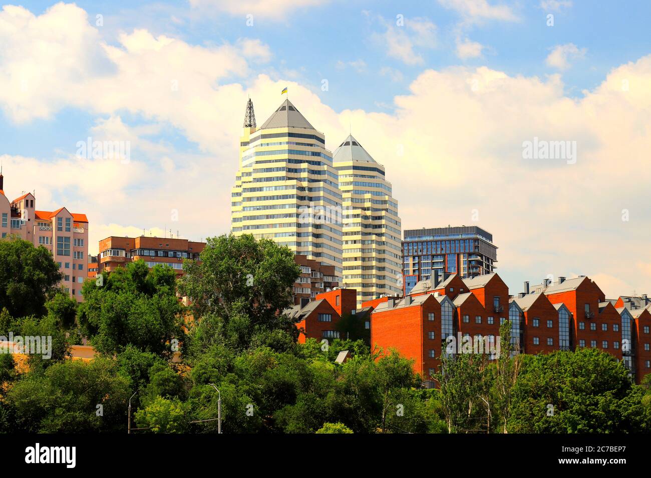 Big red brick buildings hi-res stock photography and images - Alamy