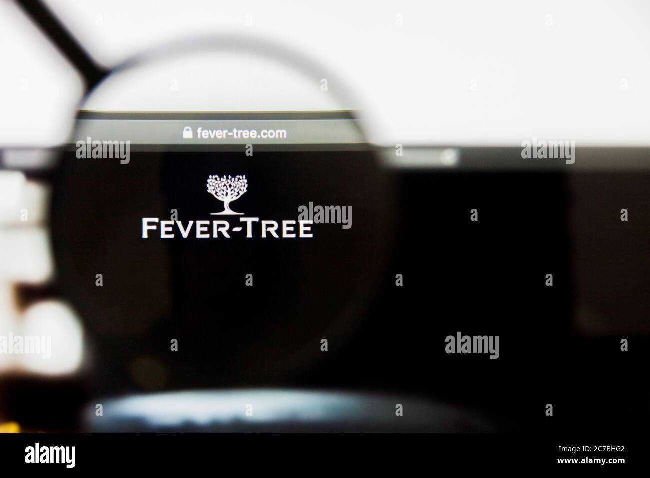 Fevertree logo hi-res stock photography and images - Alamy