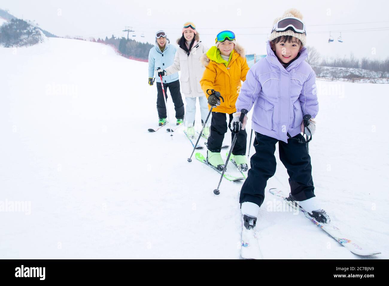 Children ski row hi-res stock photography and images - Alamy
