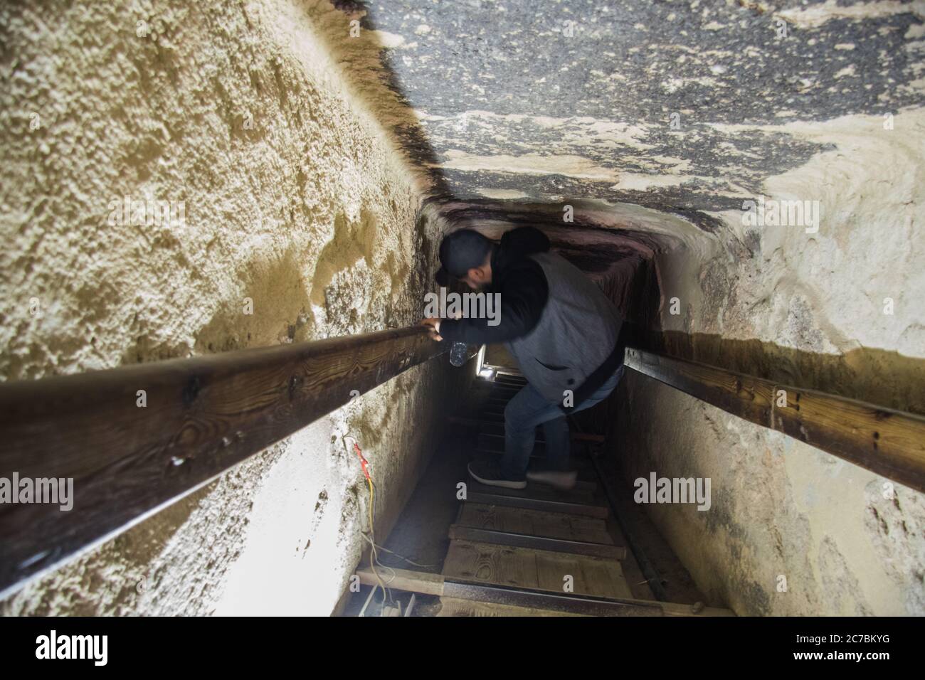 Going down the Queen Pyramid at the Giza necropolis, Egypt Stock Photo ...