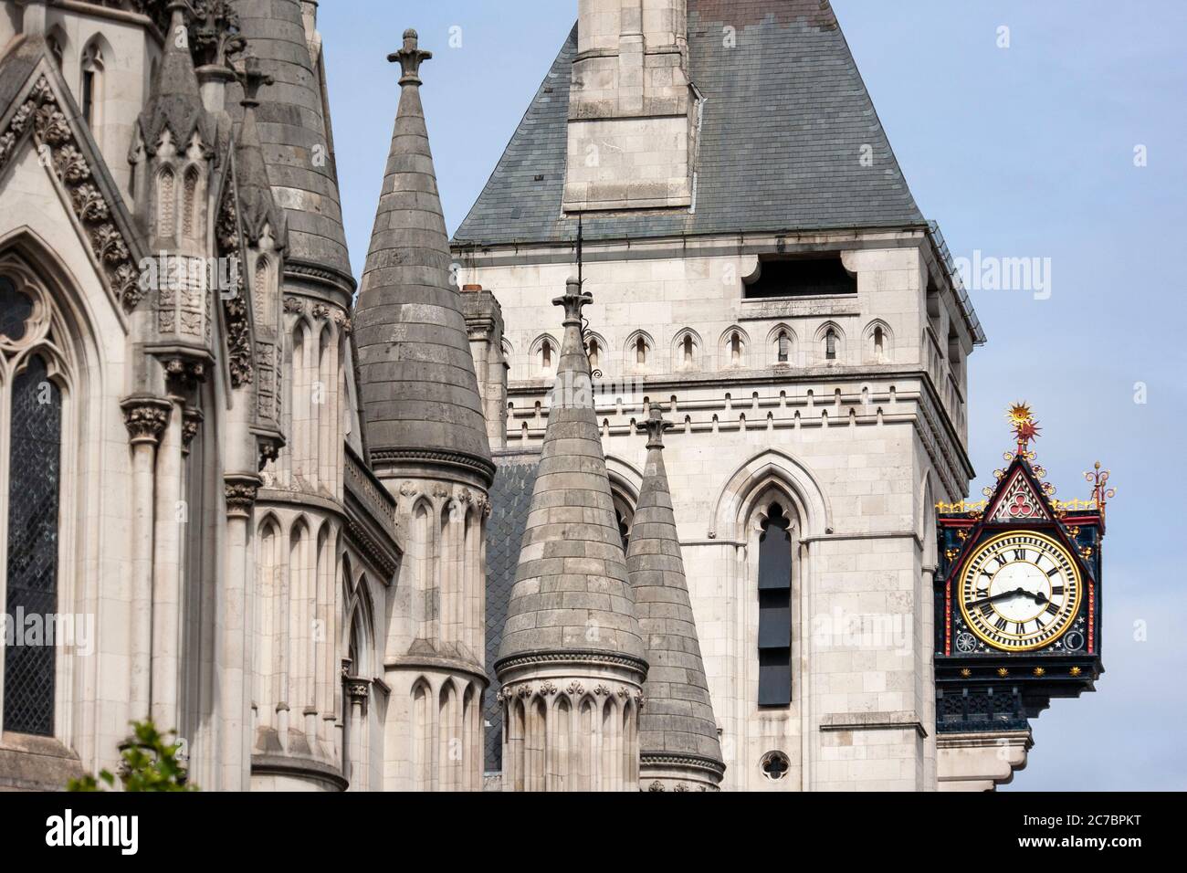 The clock on the outside of the royal courts of justice. The strand ...