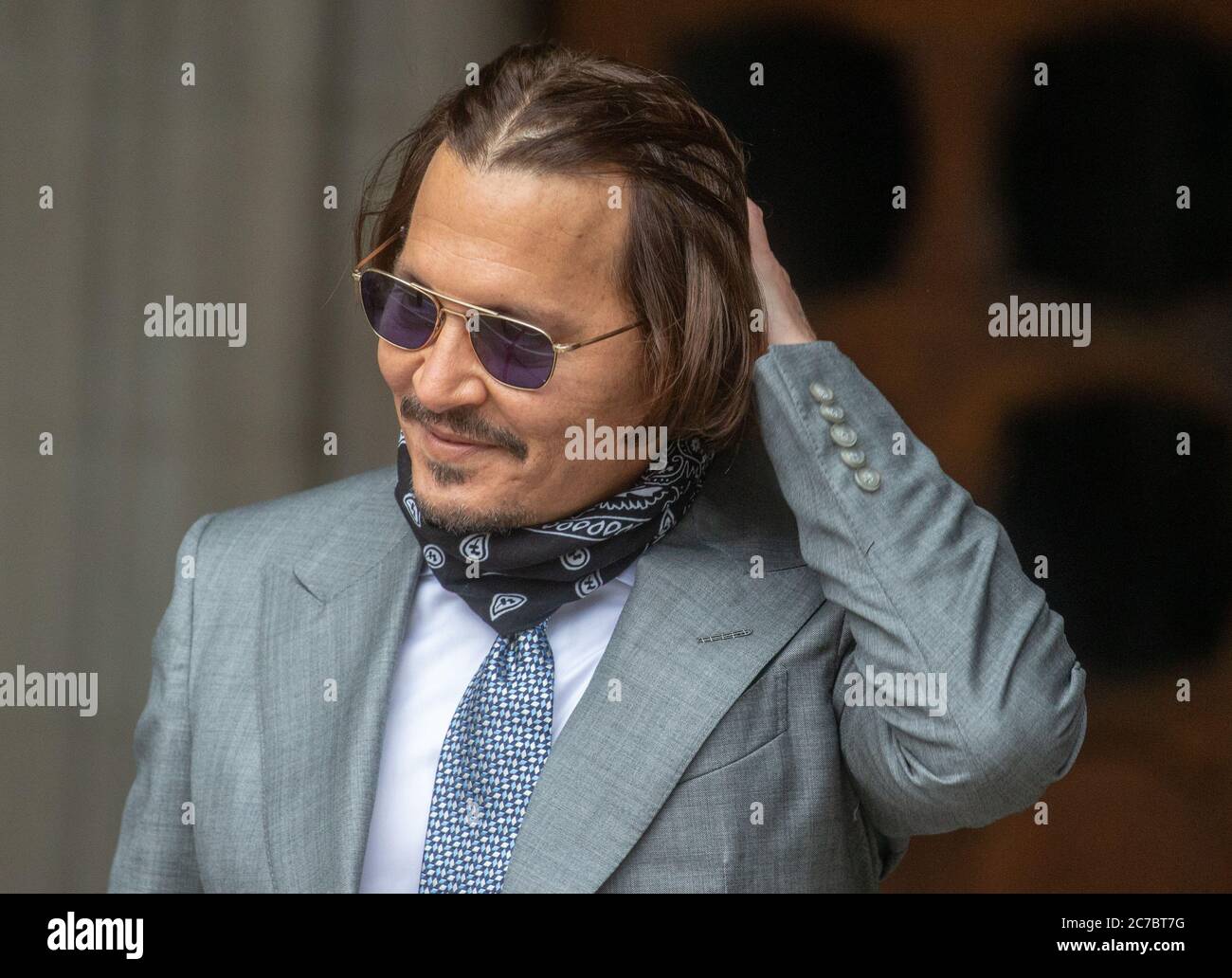 Where he is suing the sun newspaper for libel hi-res stock photography ...