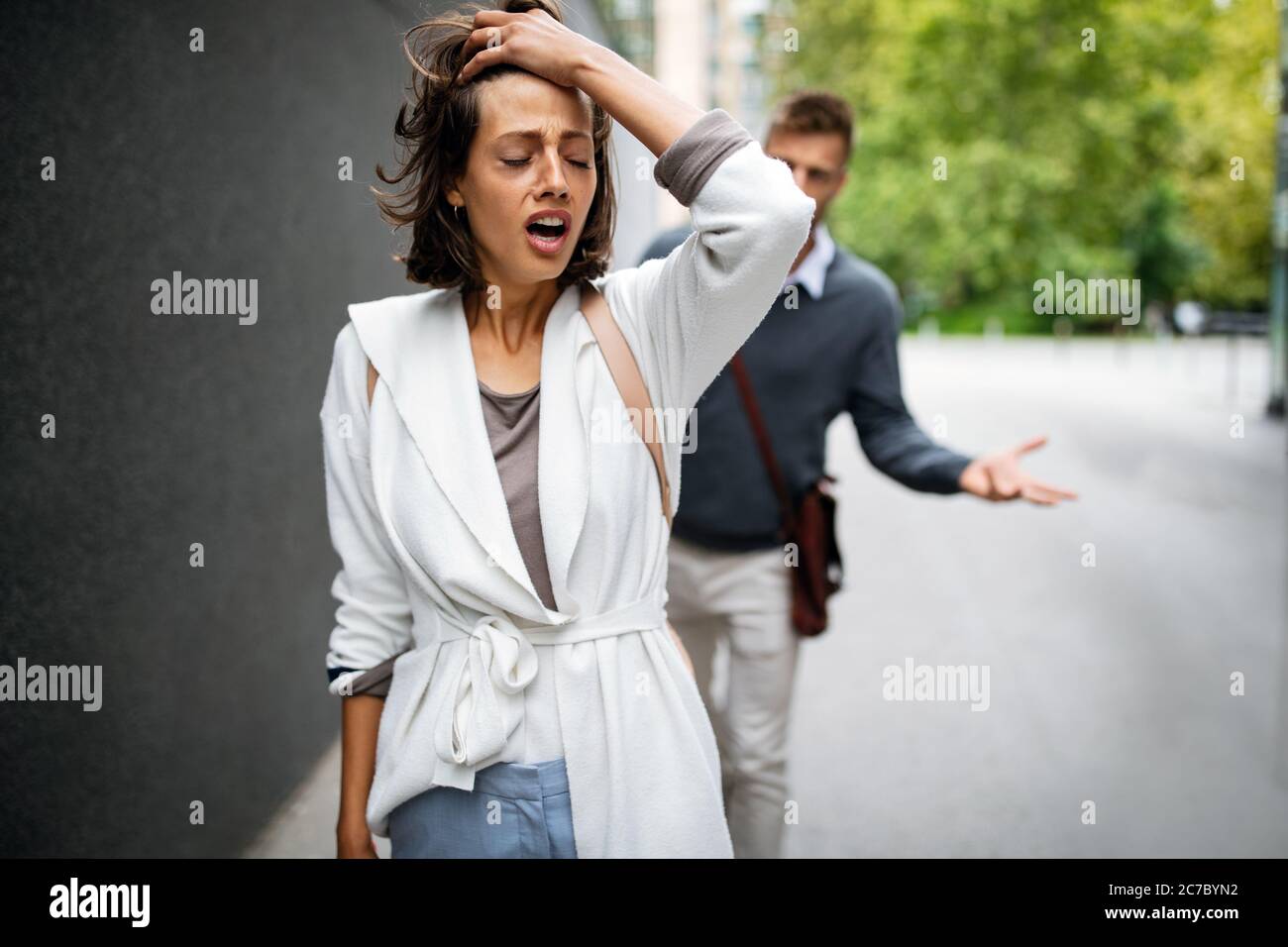 Frustrated couple arguing and having marriage problems Stock Photo - Alamy