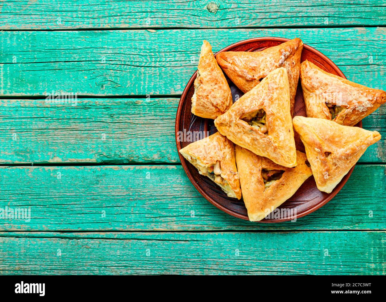 Kurnik,russian pie stuffed with chicken and mushrooms.Russian food ...