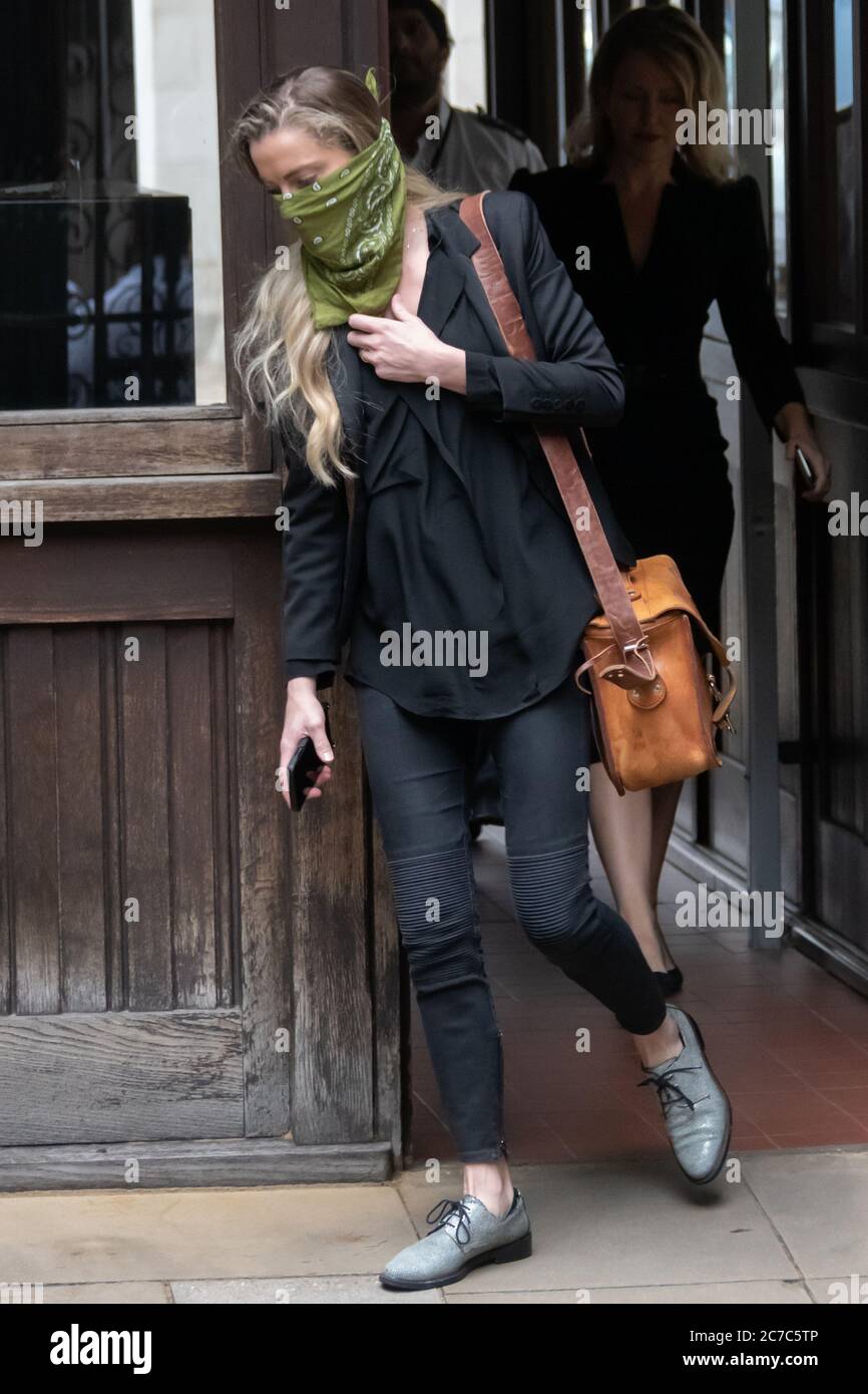 Amber heard and whitney heard hi-res stock photography and images - Alamy