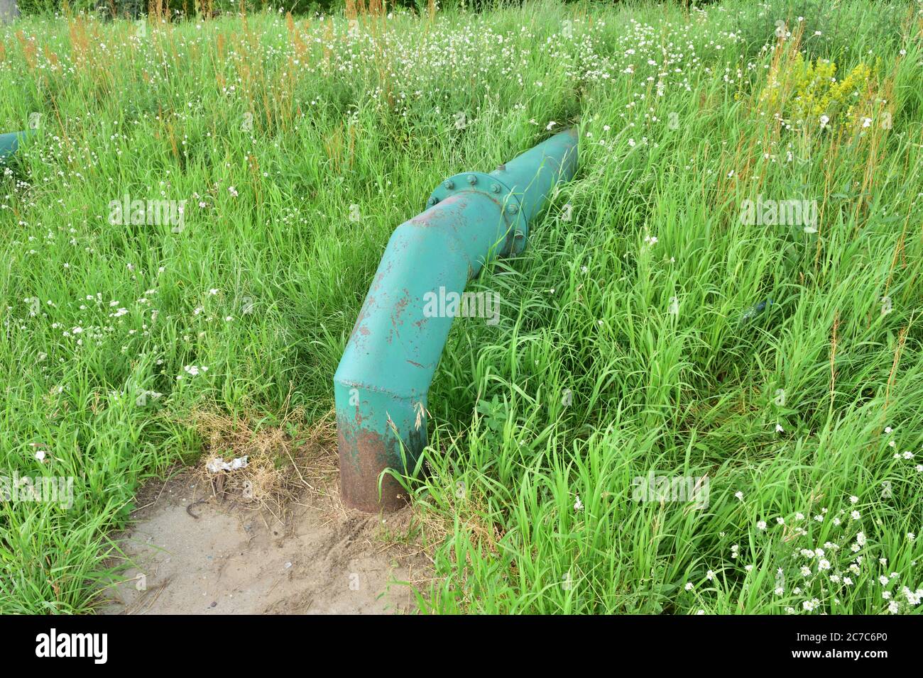 Black pvc drainage pipe hi-res stock photography and images - Alamy