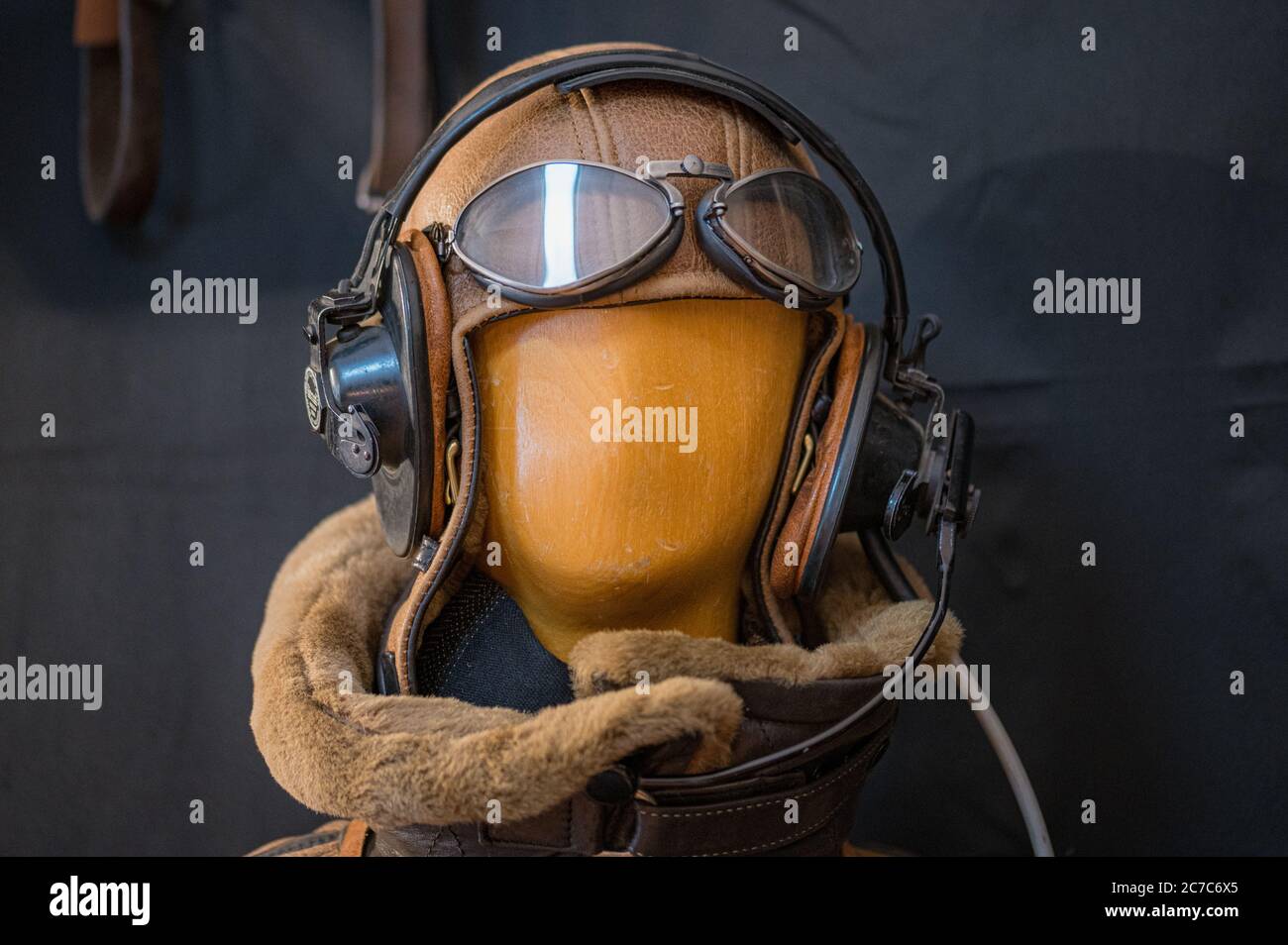 Retro aviator pilot helmet goggles hi-res stock photography and images ...