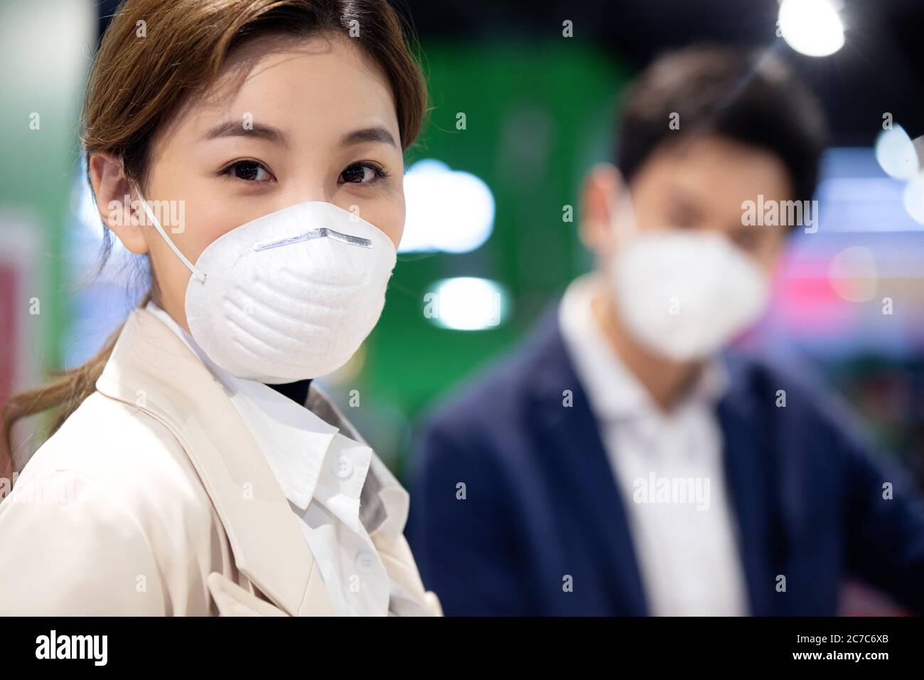 Mask positioning hi-res stock photography and images - Alamy