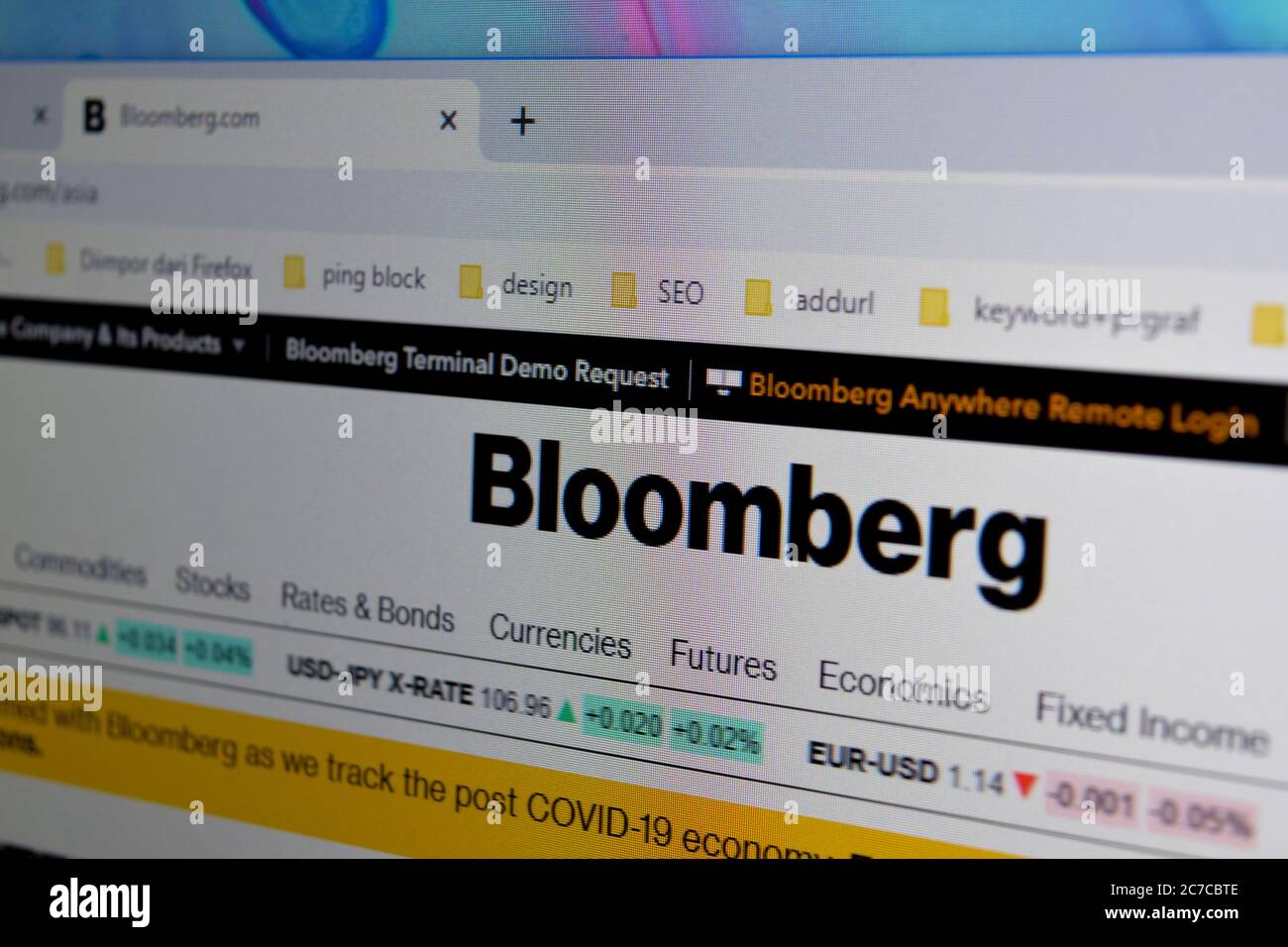 Bloomberg logo hi-res stock photography and images - Alamy