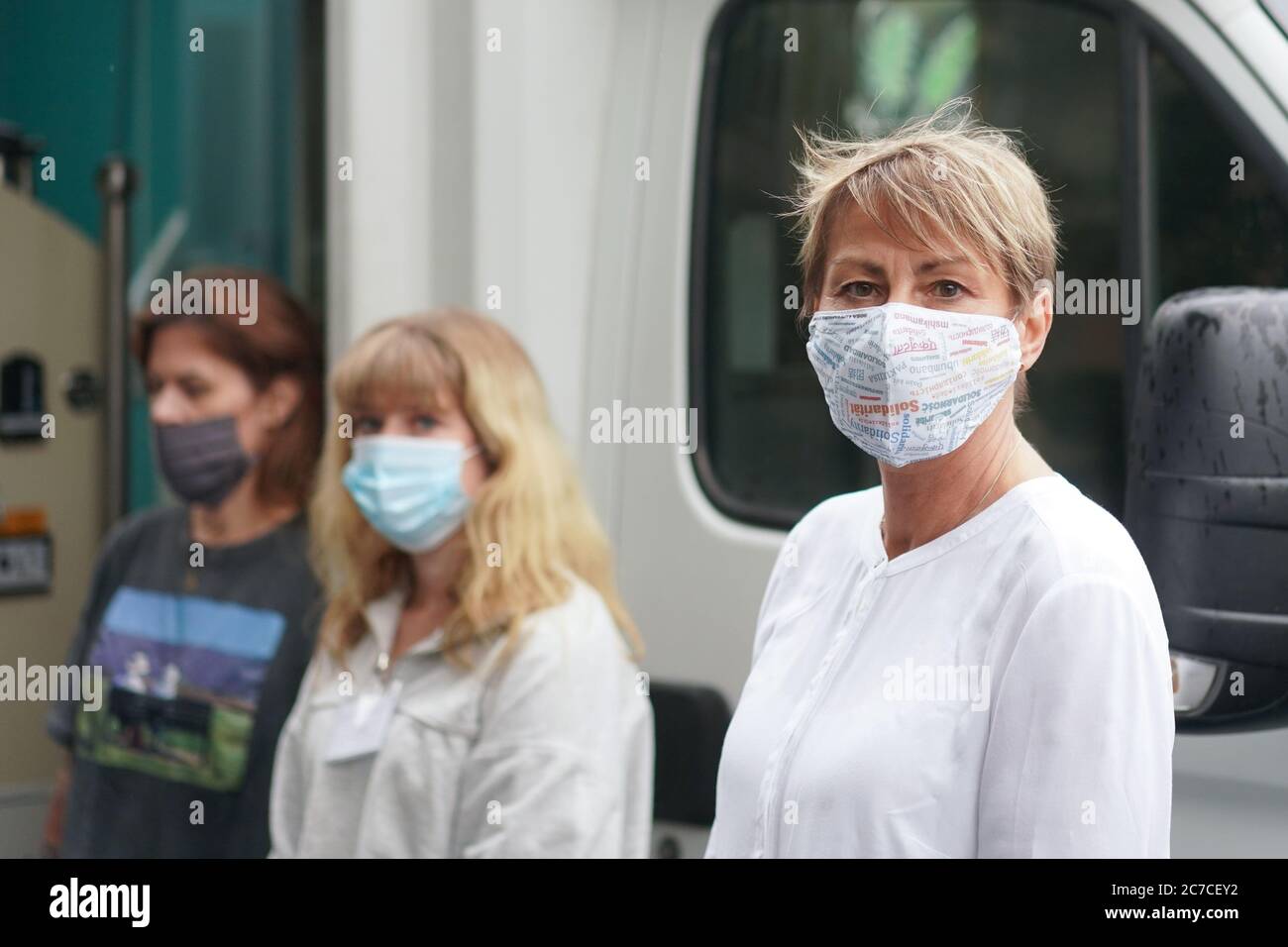 Ella social hi-res stock photography and images - Alamy