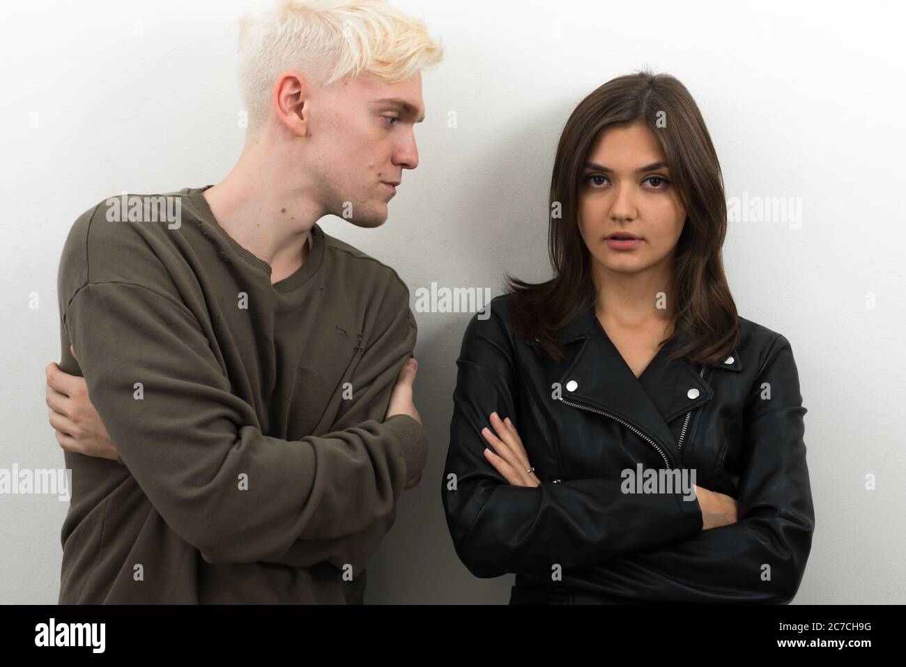 Portrait of young couple together and in love Stock Photo - Alamy