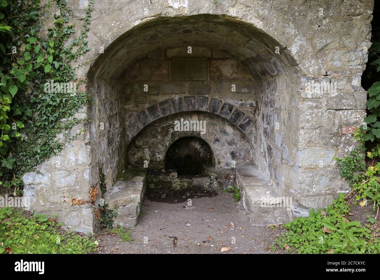 Lyme regis lepers well hi-res stock photography and images - Alamy