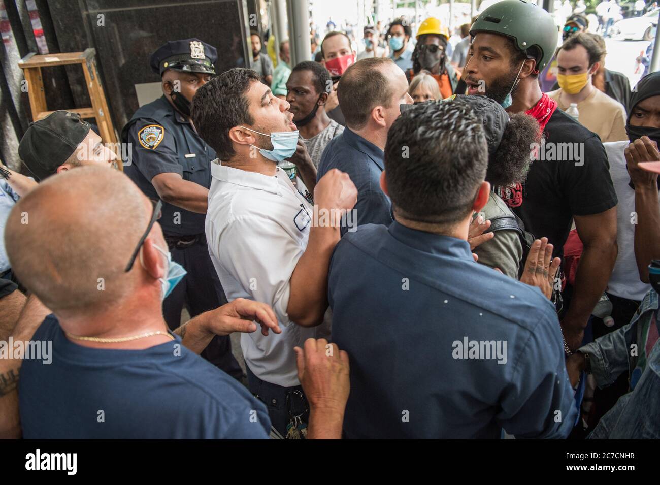 Nycha police hi-res stock photography and images - Alamy