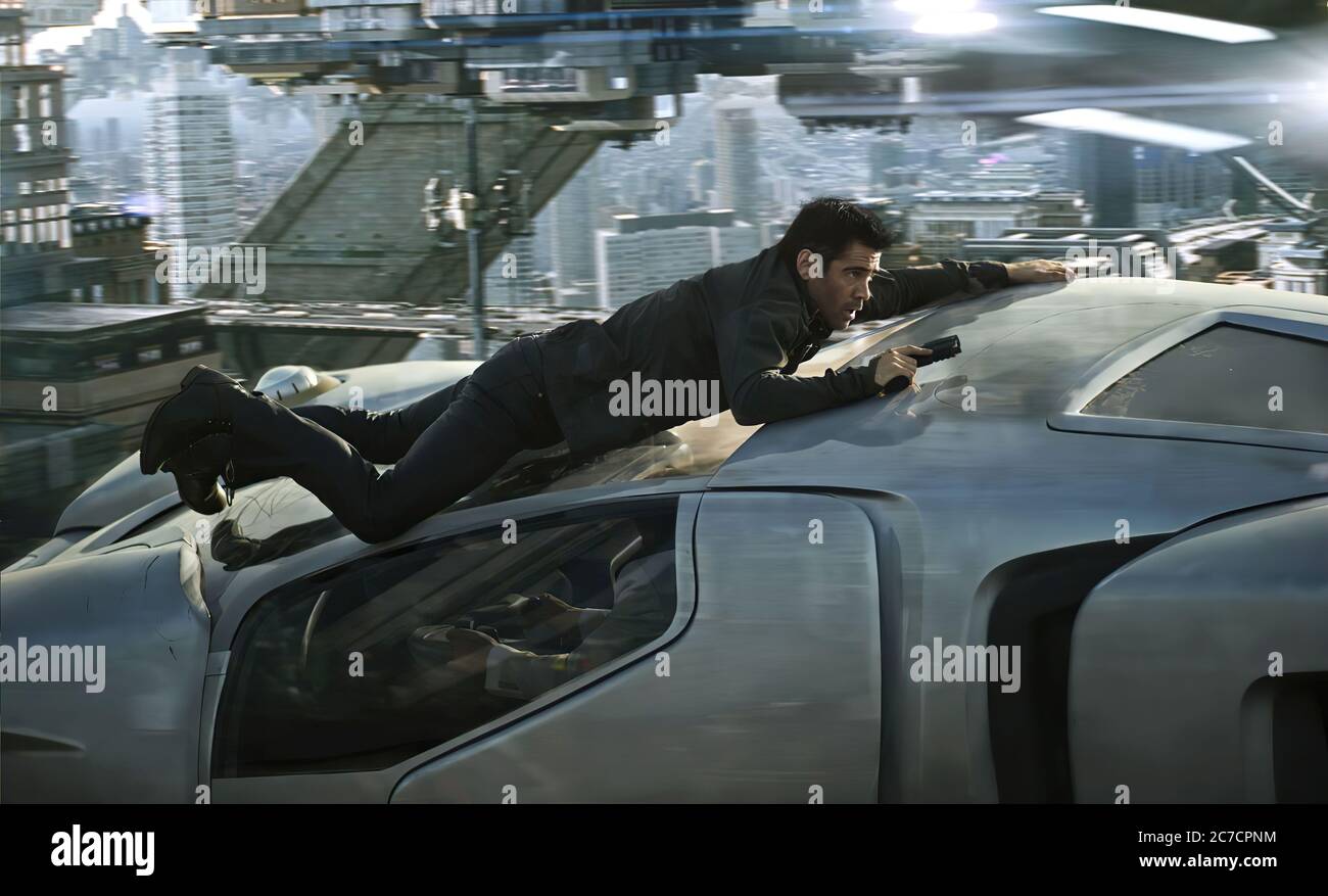 Colin Farrell in Total Recall - Promotional Movie Picture Stock Photo ...
