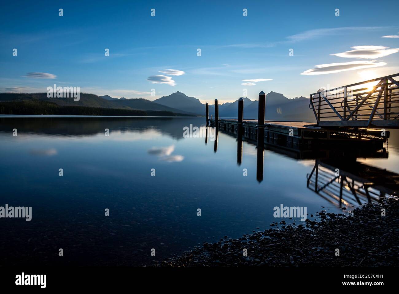 Apgar village lodge hi-res stock photography and images - Alamy