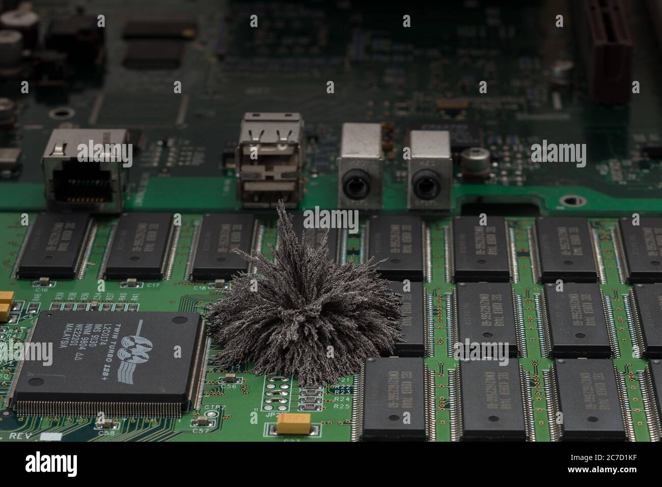 Magnetic fields passing through Mac computer PC boards where iron ...
