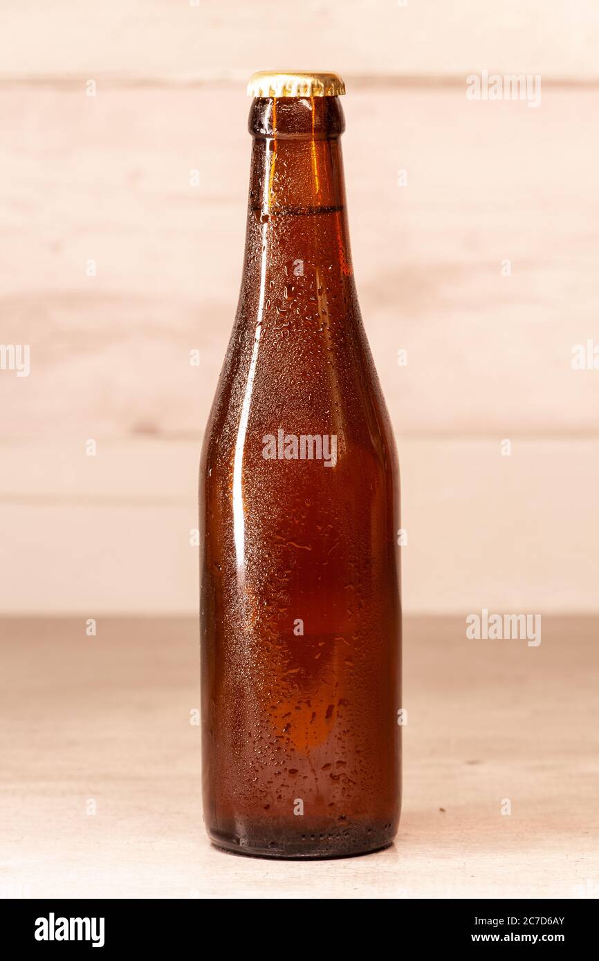 Beer capsule hi-res stock photography and images - Alamy