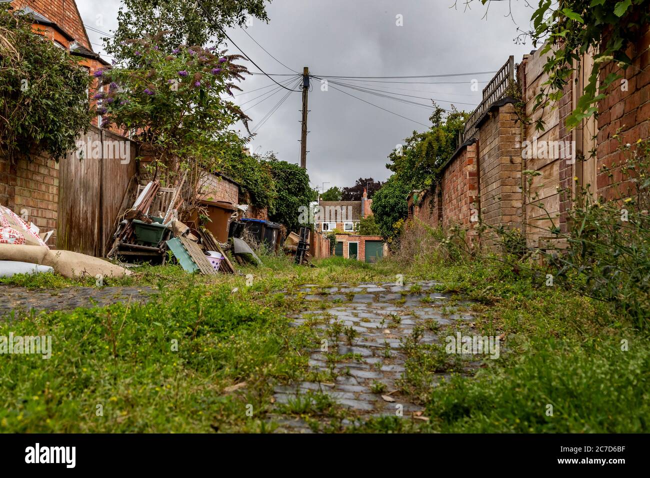 Alleyway between houses in residential hi-res stock photography and ...