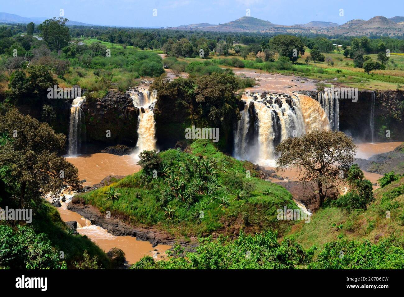 Nile waterfall hi-res stock photography and images - Alamy