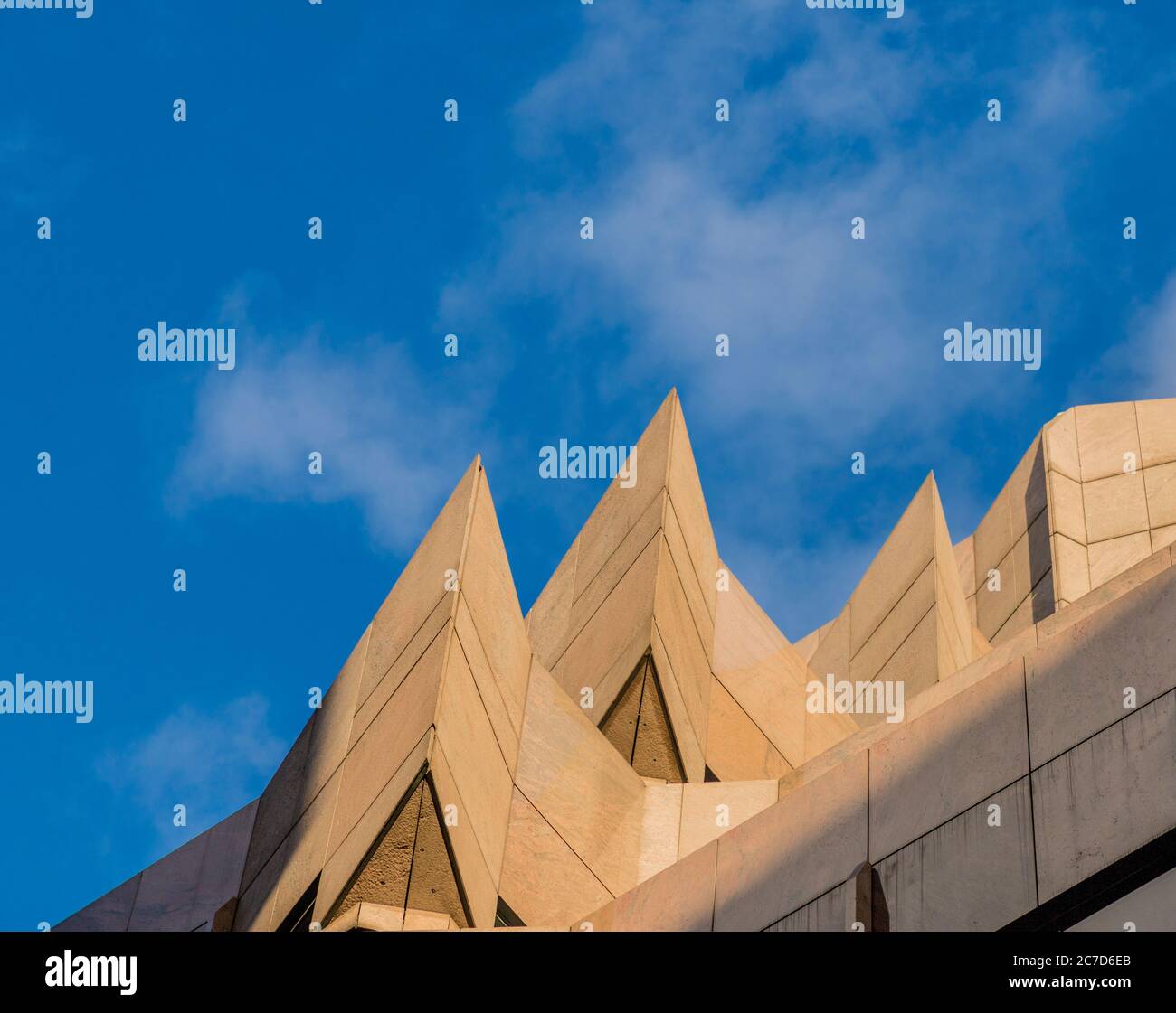 Minster building london hi-res stock photography and images - Alamy