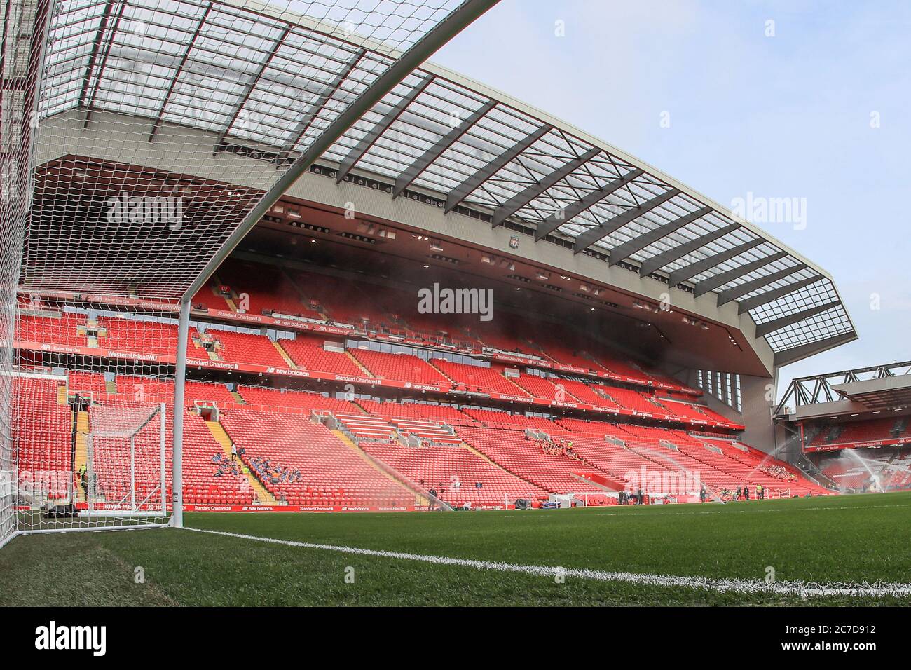 A general view of Anfield Stock Photo - Alamy