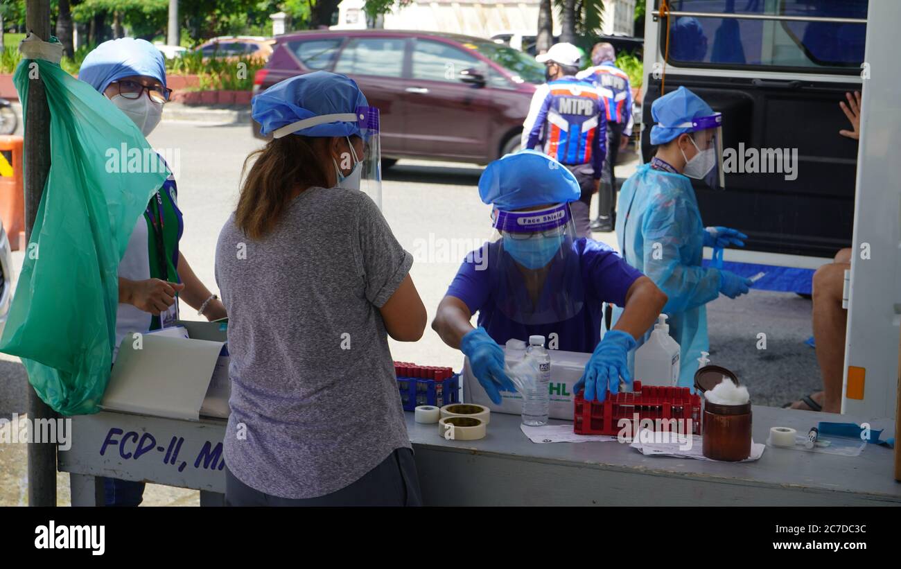 Philippines health care workers hi-res stock photography and images - Alamy