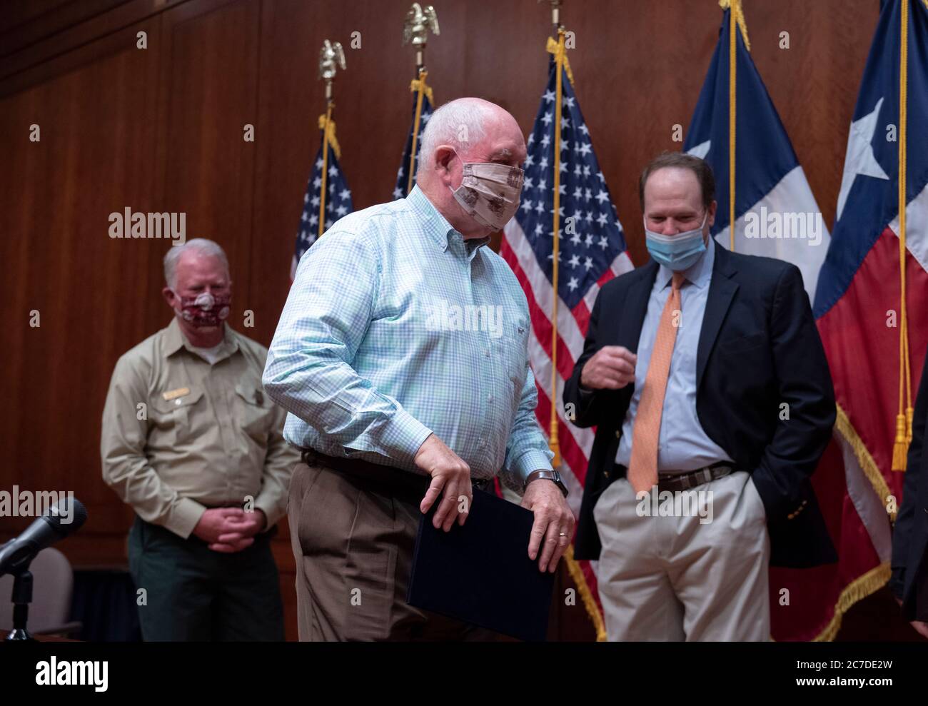 Trump cabinet hi-res stock photography and images - Alamy