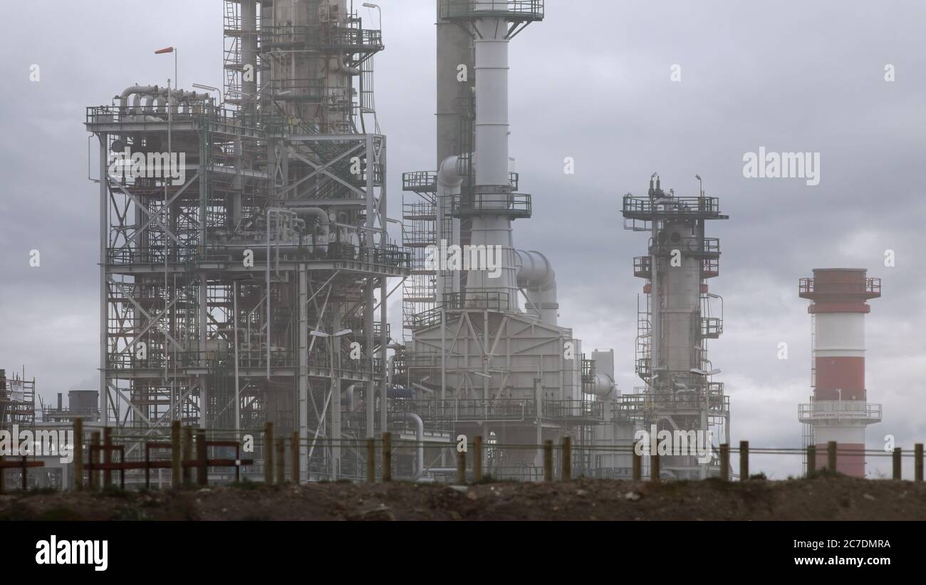 Part of a big oil refinery Stock Photo - Alamy