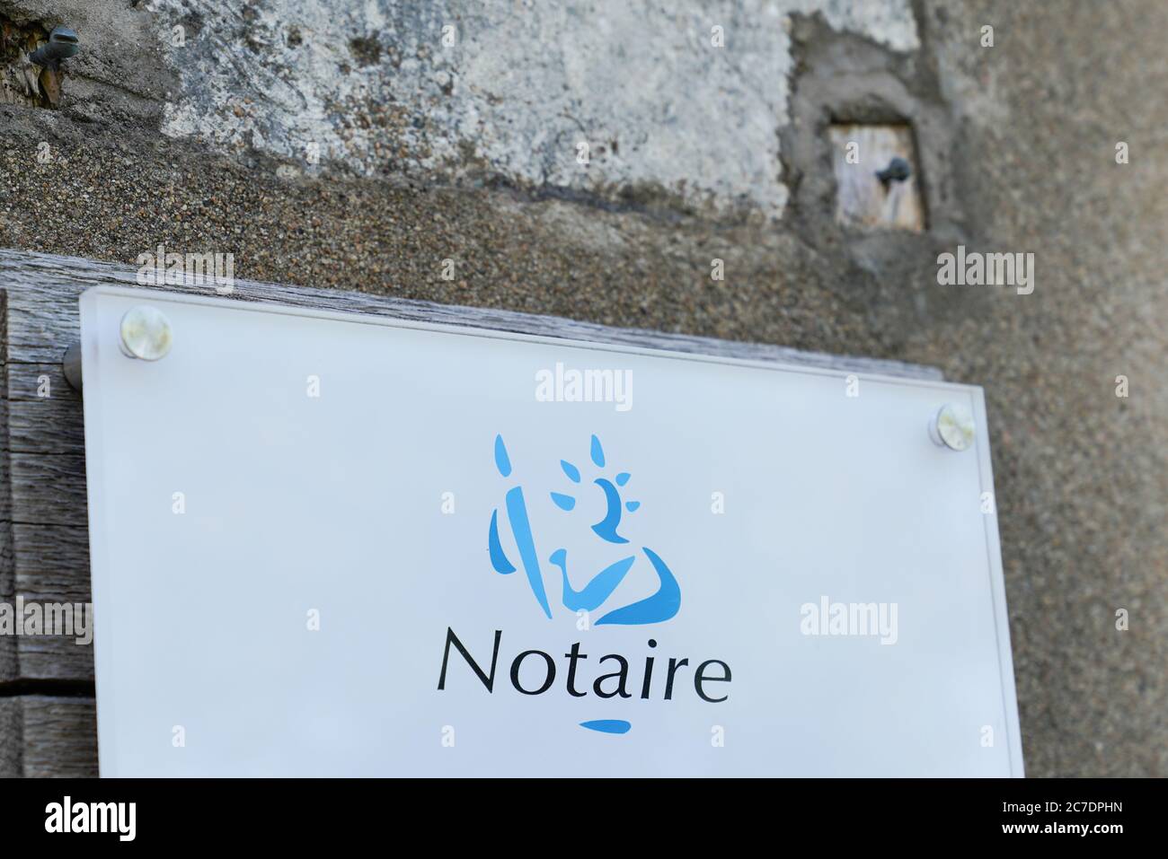 Bordeaux , Aquitaine / France - 07 07 2020 : notary sign logo in plate ...