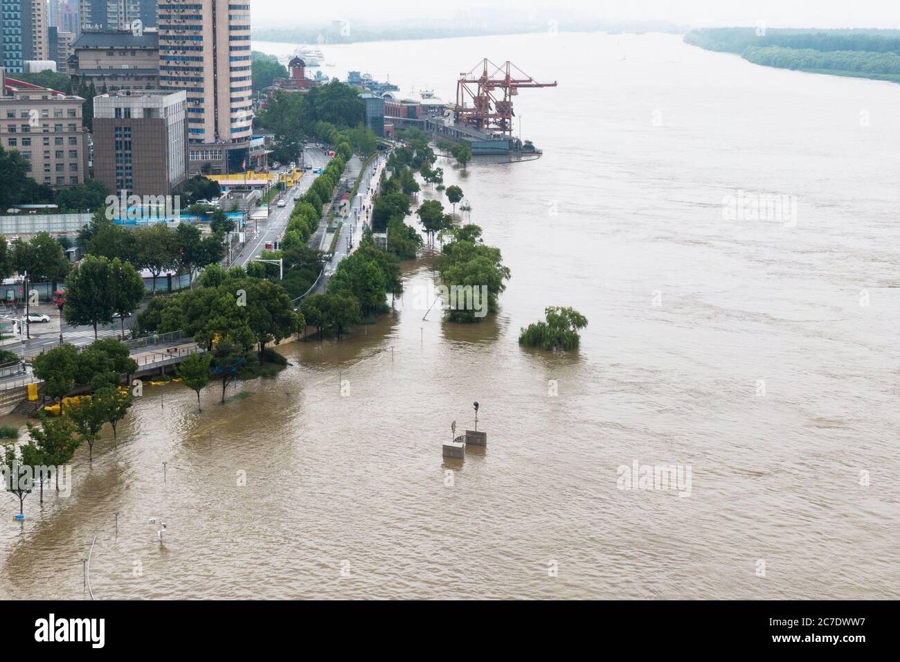 Yangtze river flood peak hi-res stock photography and images - Alamy