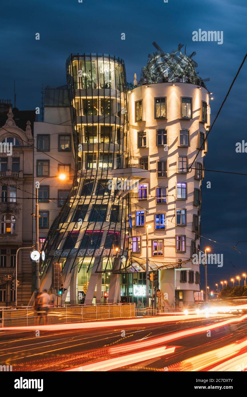 Frank gehry portrait hi-res stock photography and images - Alamy